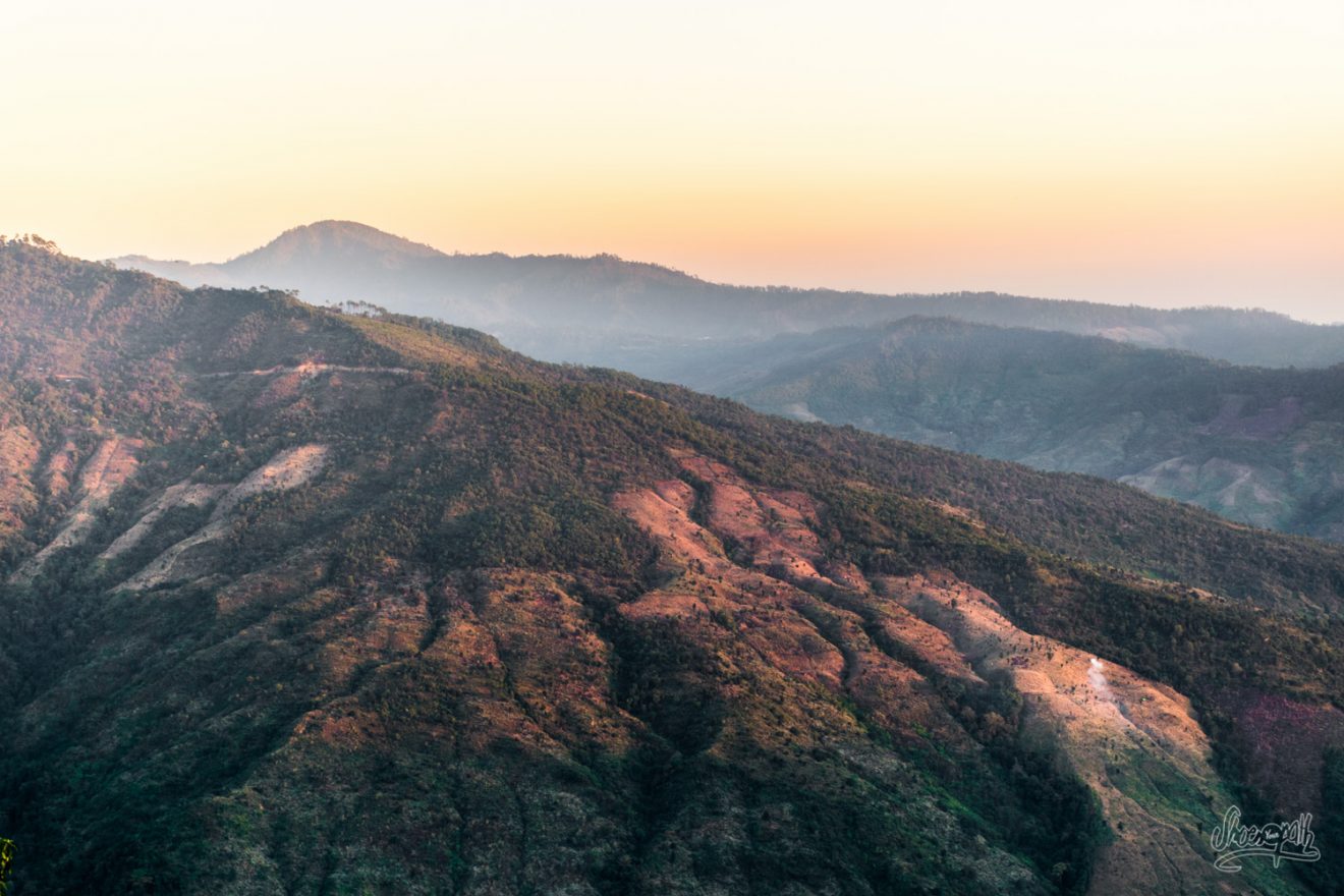 Myanmar - Mindat, sanctuary of the face-tattooed Chin women - Shoesyourpath