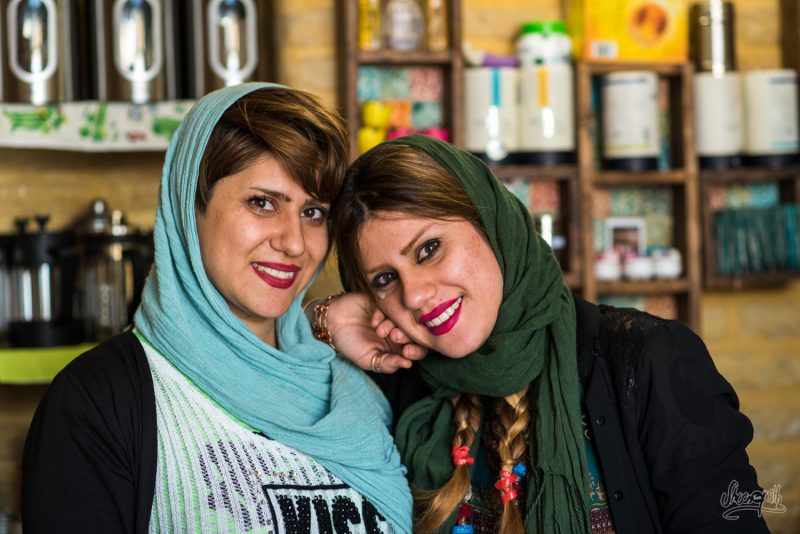 Iran - Shiraz : poetry, fortress and prophets - Shoesyourpath